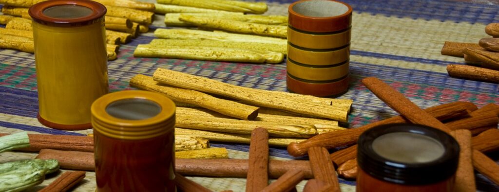 The Best Crafts Of India - HANDMADE IN INDIA - INDIC INSPIRATIONS